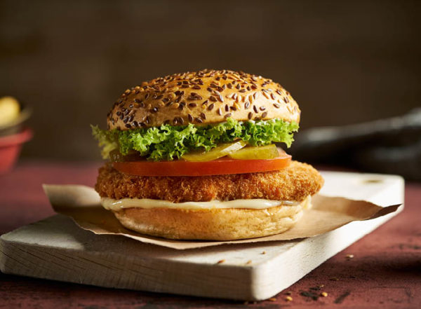 BREADED-CHICKEN-BURGER – Roadster Diner